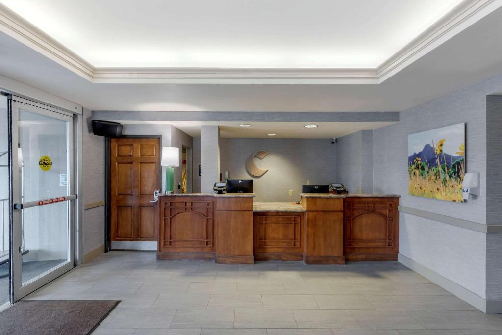 Comfort Inn & Suites Boulder, Boulder – Updated 2023 Prices