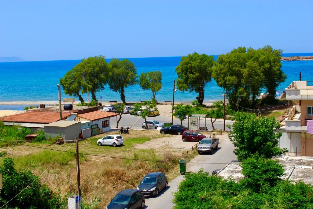 Pearl Seaside Luxury Apartments 2 - Chania