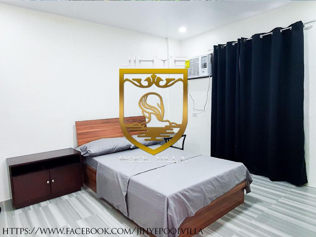 Jihye Pool Villa - Angeles