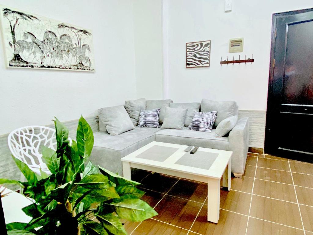 Zebra House Hurghada center, Hurghada – Updated 2023 Prices