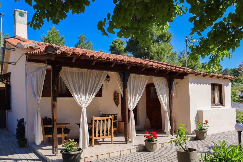 F & B Summer Collection- Skiathos -Maistrali, Skiathos-Stadt (aktualisierte Preise für 2026)