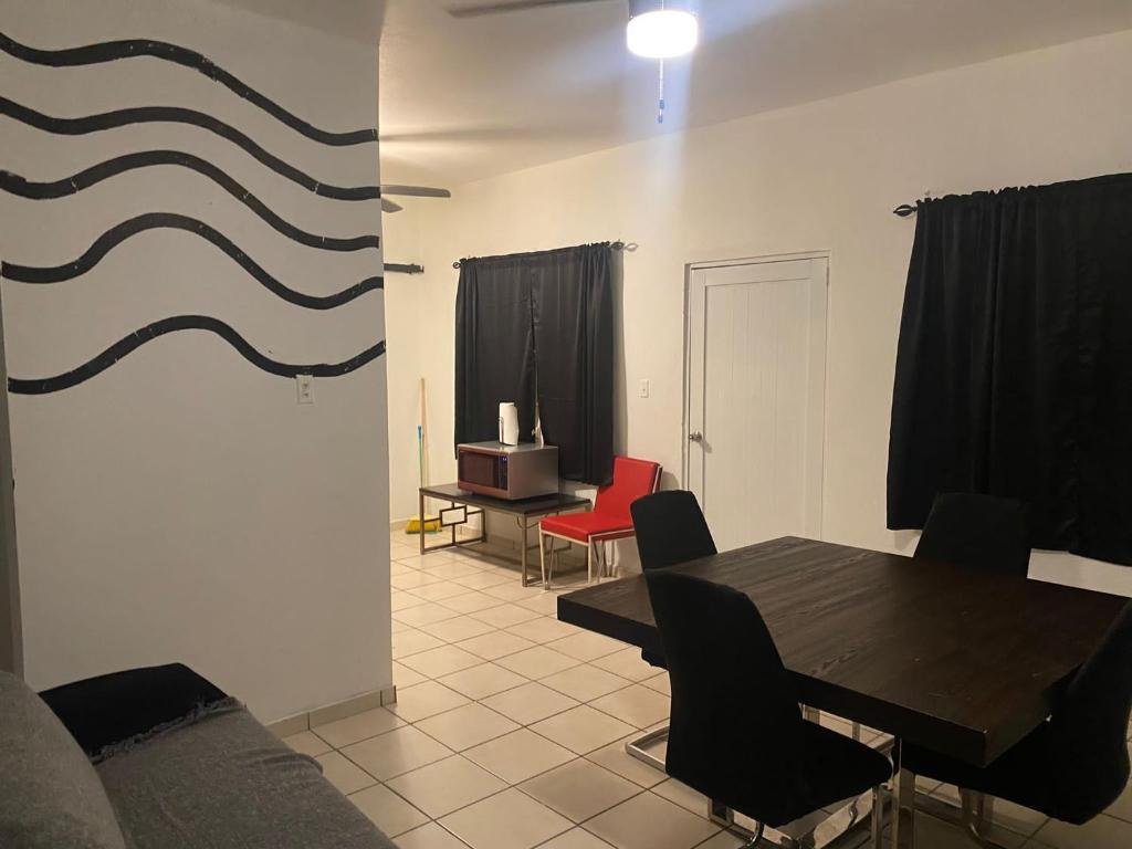 Large 5 Bedrooms Home in Bayamon Puerto Rico, Bayamon (updated prices 2025)