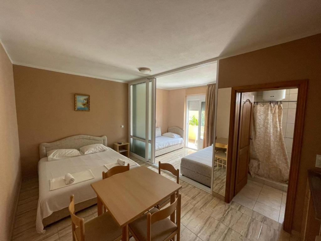 Mali Medved Ulcinj, Ulcinj (updated prices 2025)