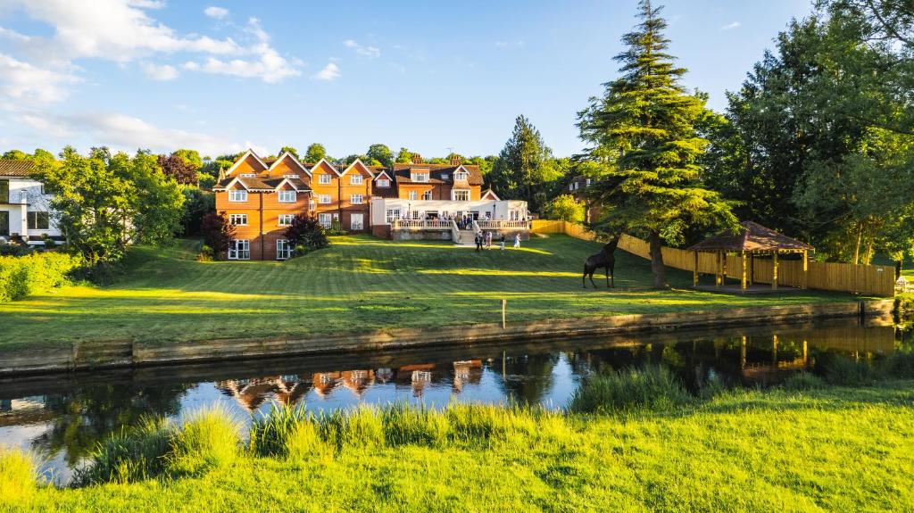 The Riverside, Salisbury (updated prices 2025)
