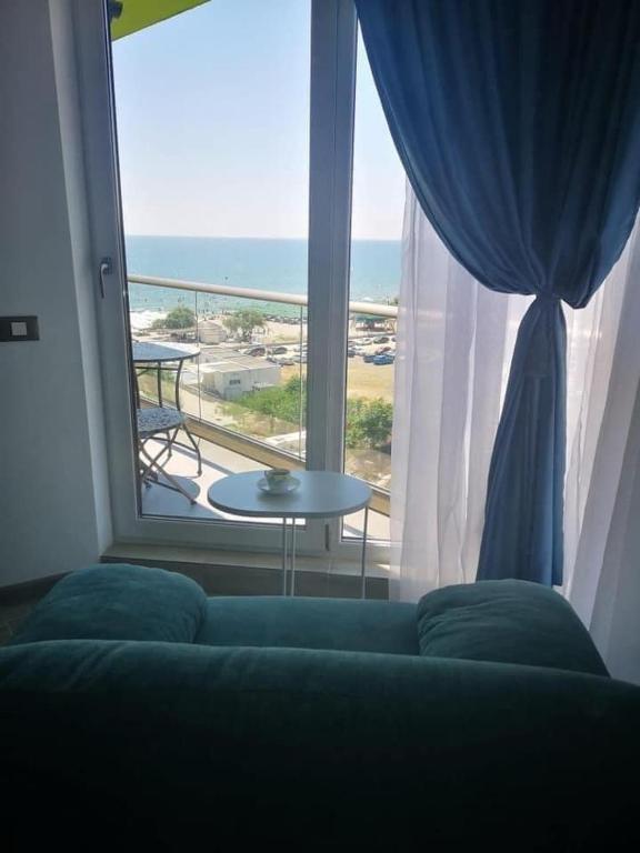 Modern Apartaments In Alezzi Beach Resort, Mamaia Nord – Năvodari ...