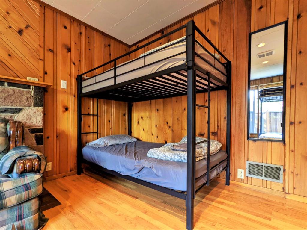 Bunk & Brew Historic Lucas House - Hostel, Bend (updated prices 2025)