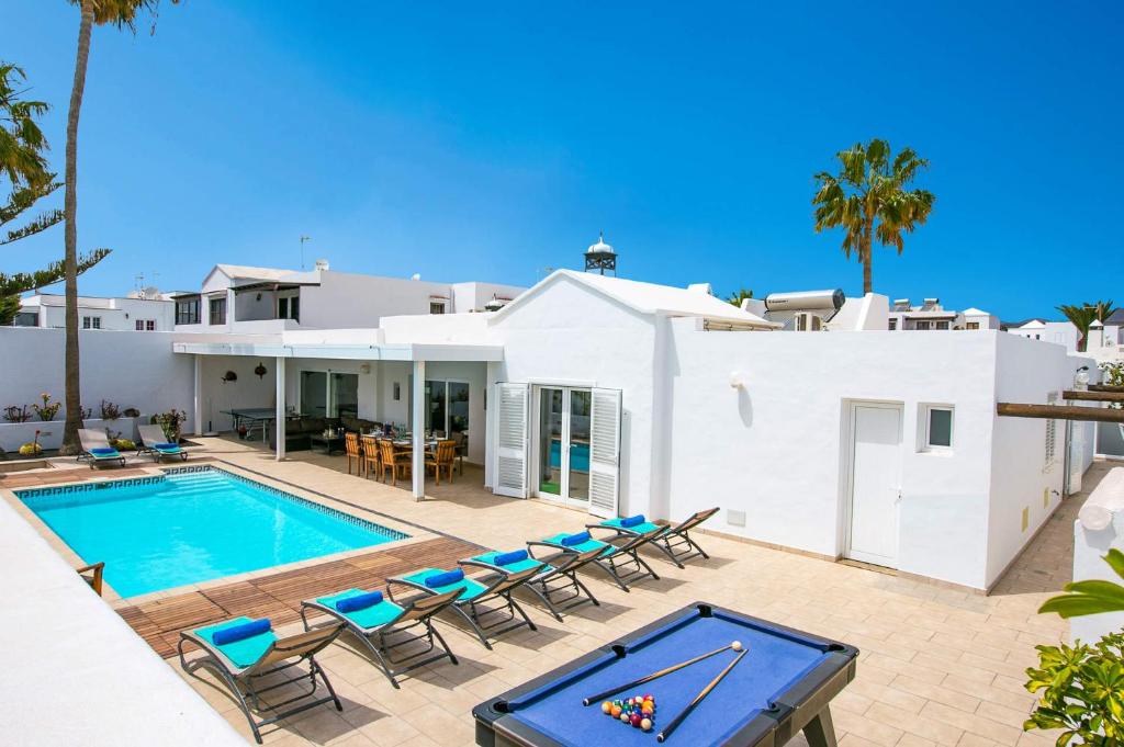 Villa Ana Maria by Villa Plus, Puerto del Carmen (updated prices 2026)