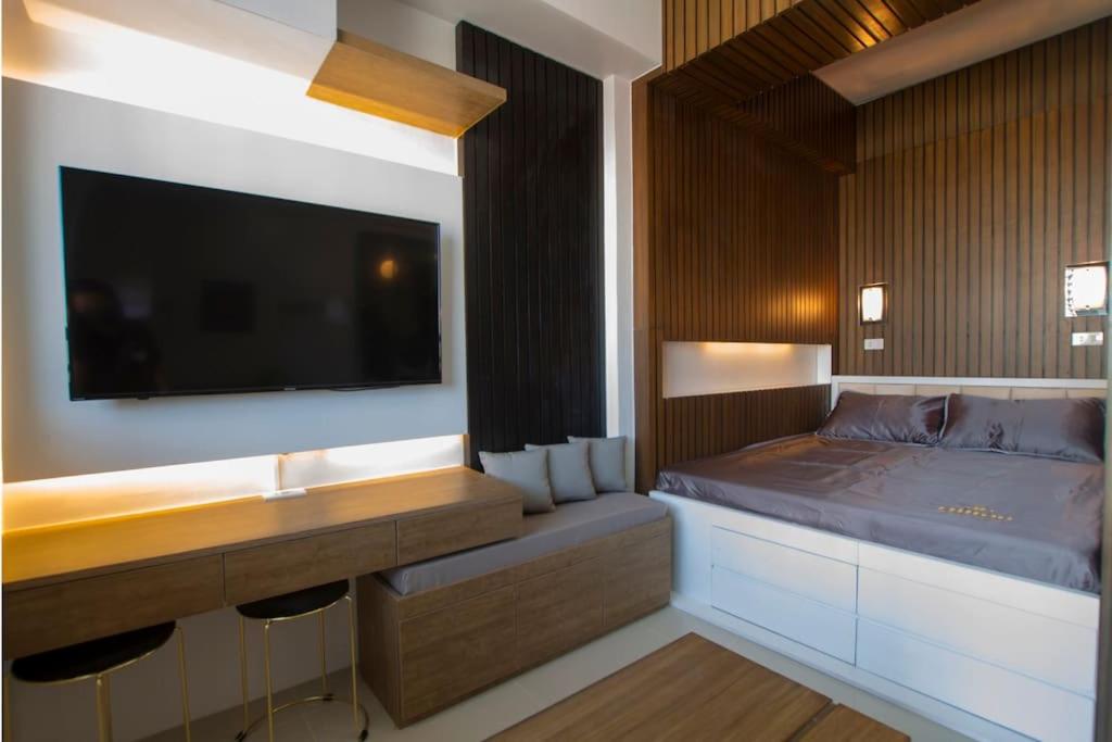 Stylish City Centre Fame Residences MaxFame 2117 - Filipinas