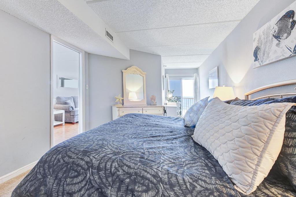 Jacksonville Beachdrifter 406, Jacksonville Beach (updated prices 2025)