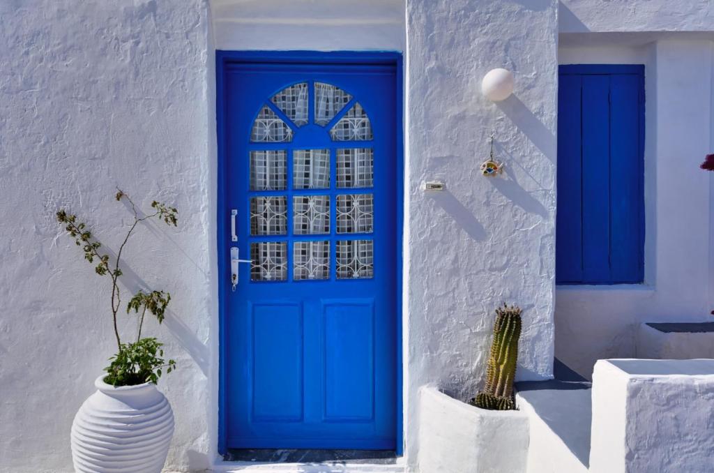 Aunties House - Cycladic with Elevated Seaview - Milos
