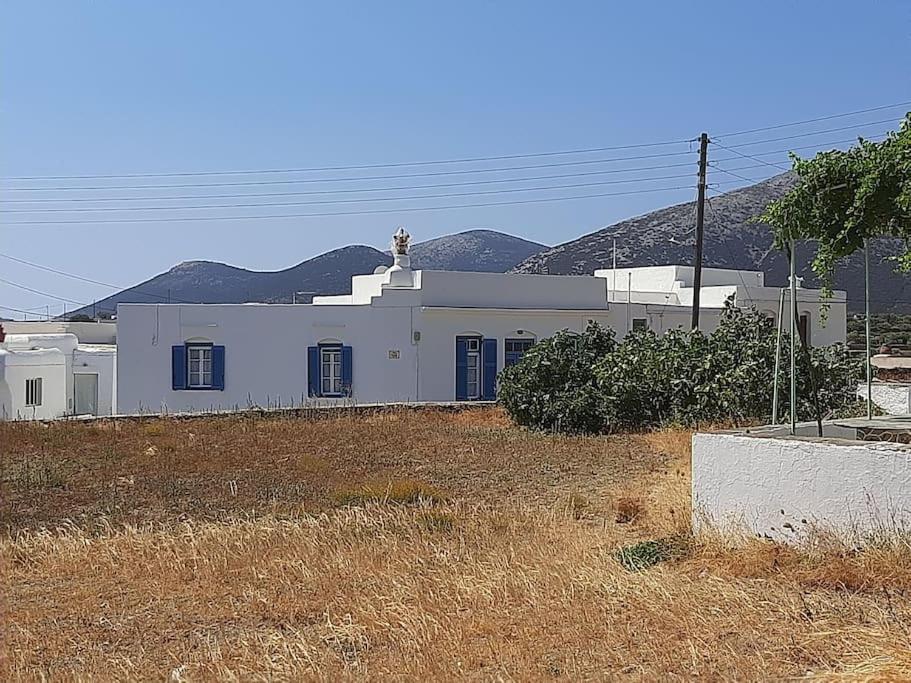 Kafenes house, Artemon (updated prices 2025)