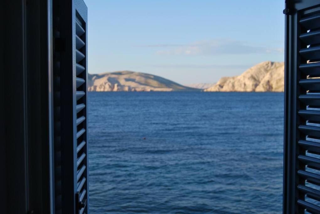 SEA - House on the beach with view, Башка (актуальные цены 2025 года)