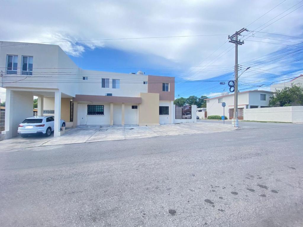 Depa En Planta Baja, En Zona Dorada De Tampico - Tampico
