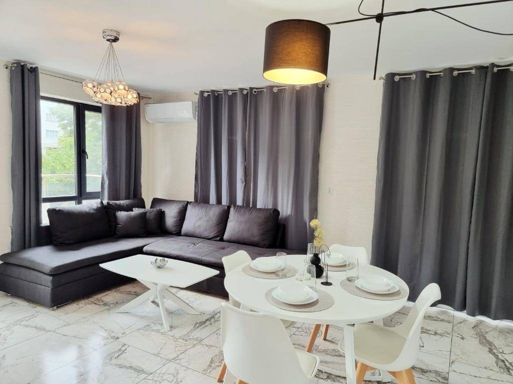 АПАРТАМЕНТ АМАЯ, Sliven (updated prices 2025)