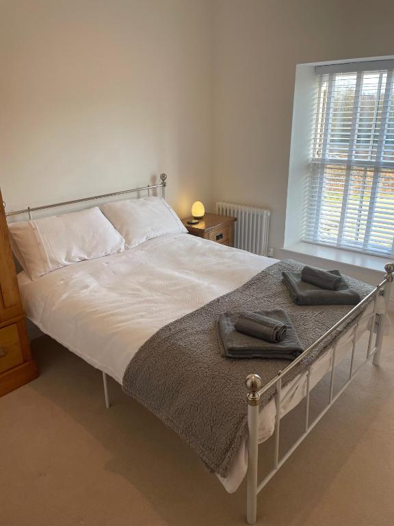 The House on the Common, Coity (updated prices 2025)