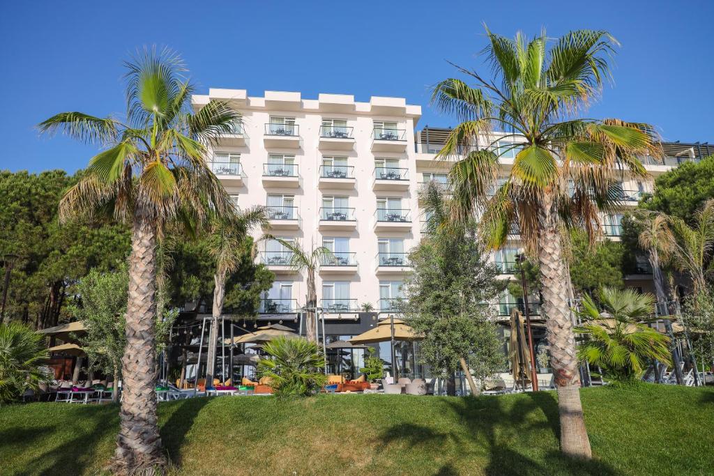 VM Resort & SPA, Golem (updated prices 2025)