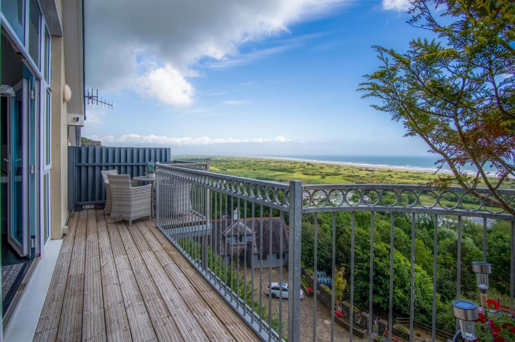 Nautilus - 2 Bedroom Apartment - Pendine, Pendine (updated prices 2025)