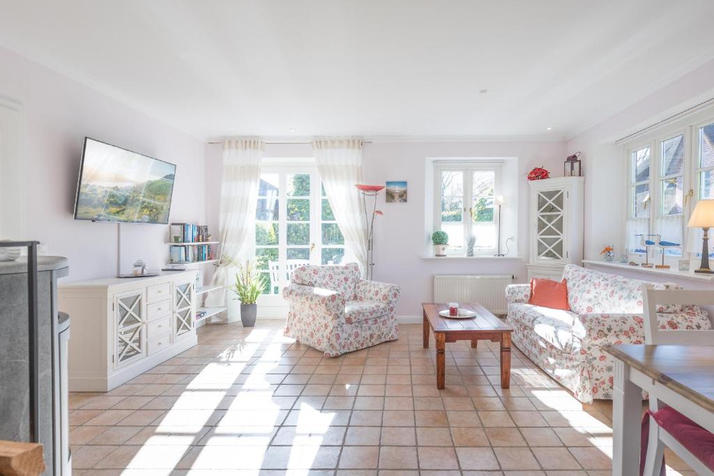 Reethüs Brodersen in Risum-Lindholm