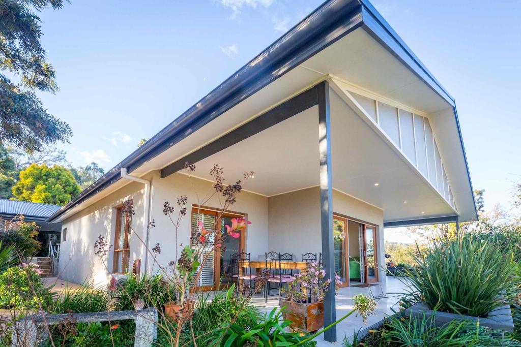 Sovereign Hill Country Villa, Lovedale (updated prices 2026)