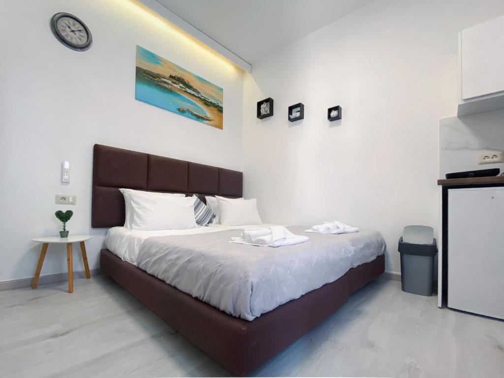 Stam's Studio Apartment with yard, Lindos (updated prices 2025)