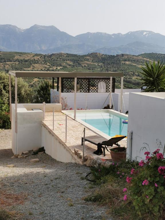 Magnificent Villa Pool, Beach & Spa South Coast Crete, Matala, Kamilari, Sea View. - Greece