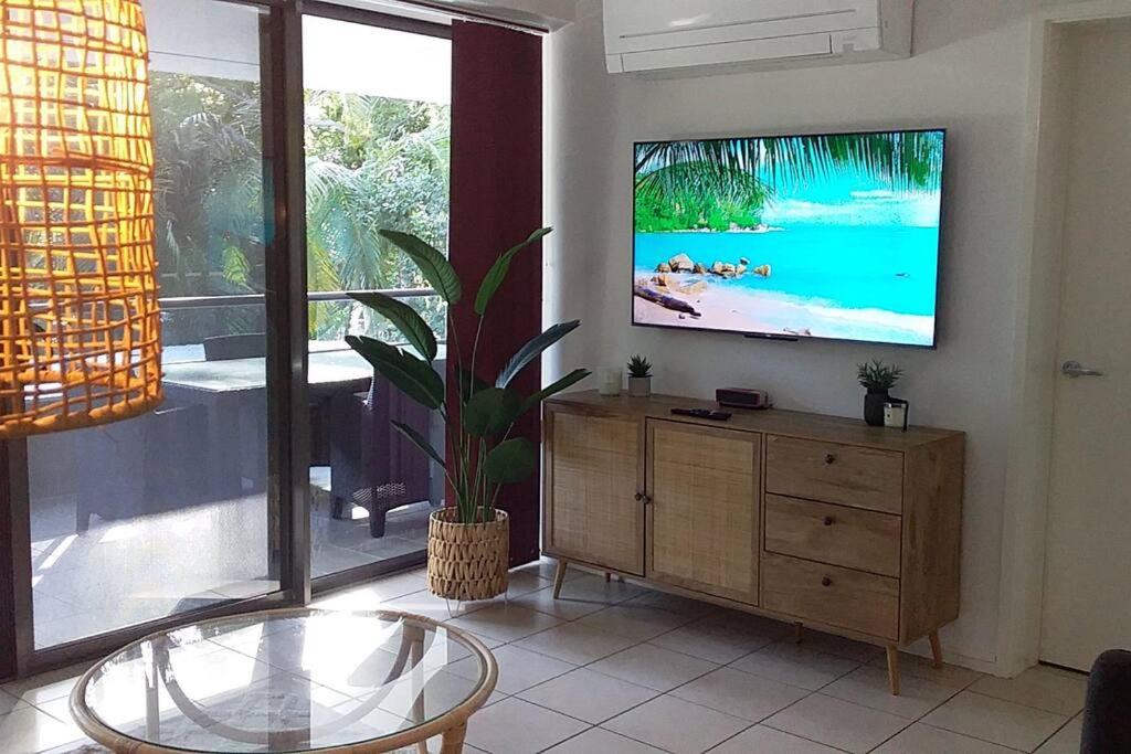 Spacious 3 Bedroom Resort Style Apartment With A/c - Rainbow Beach
