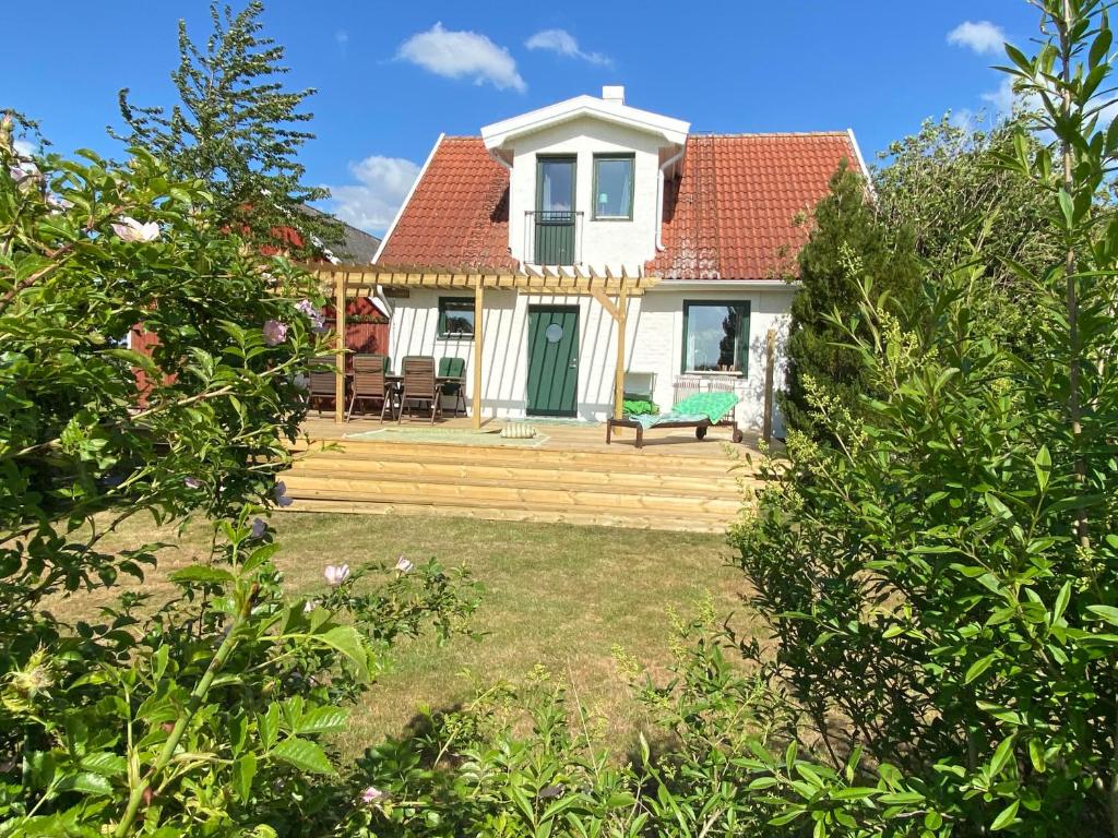 Beautiful view at unique farm, Höör (updated prices 2025)