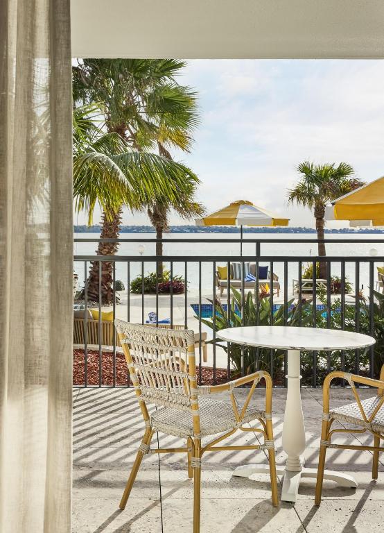 The Beachcomber Hotel & Resort, Ascend Hotel Collection, Toukley ...