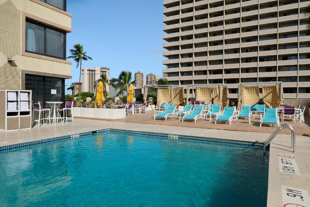 Holiday Inn Express Waikiki by IHG, Honolulu (updated prices 2025)
