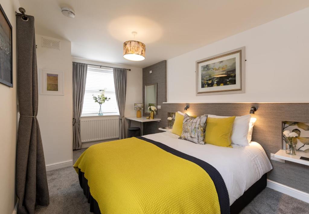 Bijou Romantic Retreat, Whitby centre, Whitby (updated prices 2026)