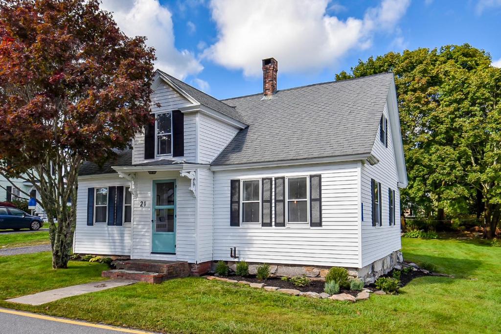 Blue Buoy House, Boothbay Harbor (updated prices 2026)