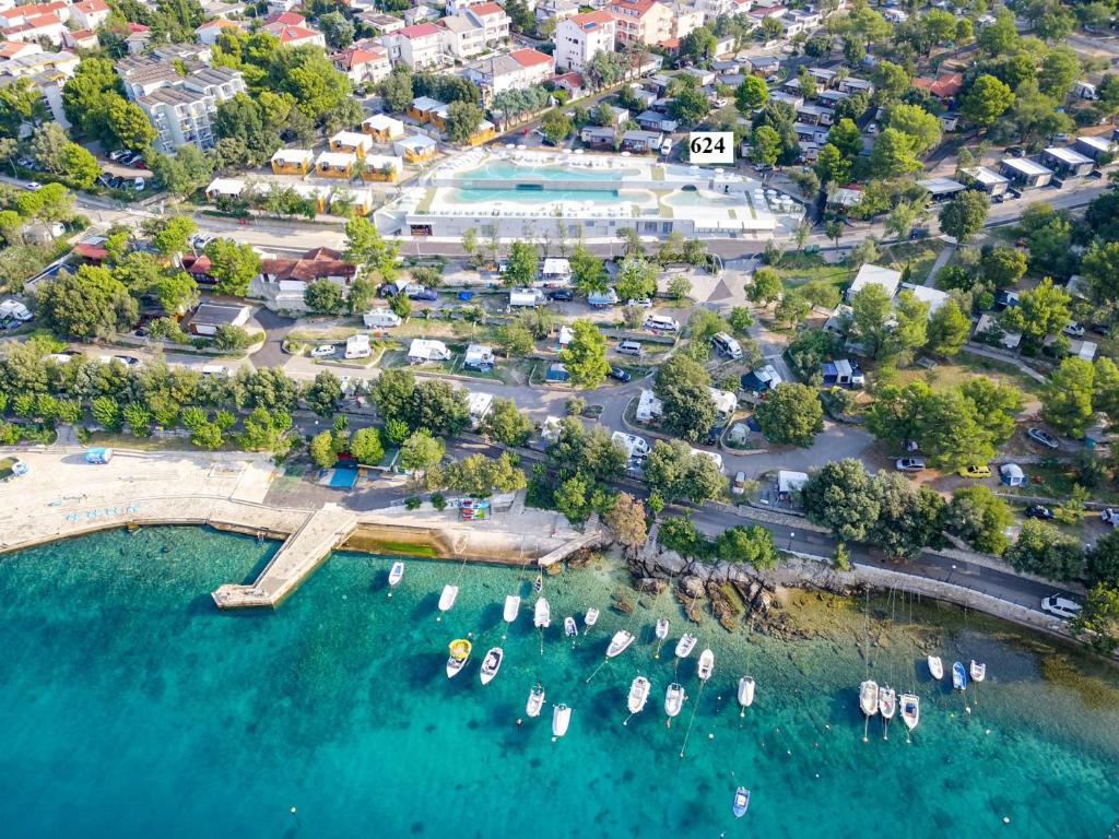 MOBILE HOMES SELCE - Alpe Jadran MOBIL, Selce – Aktualisierte Preise ...