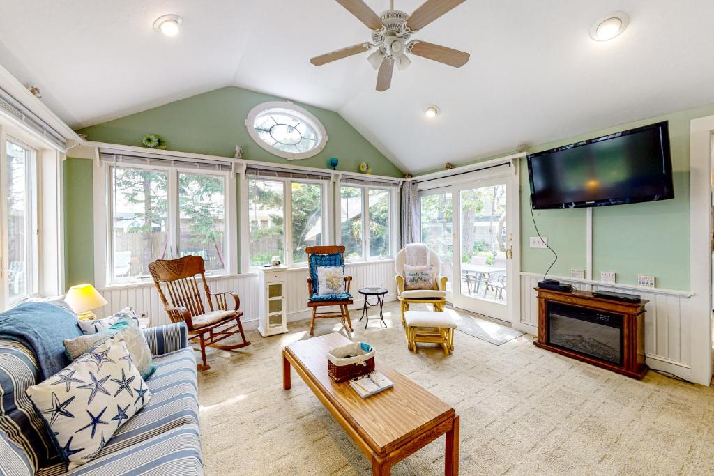 Cape Escape, Harwich Port (updated prices 2025)