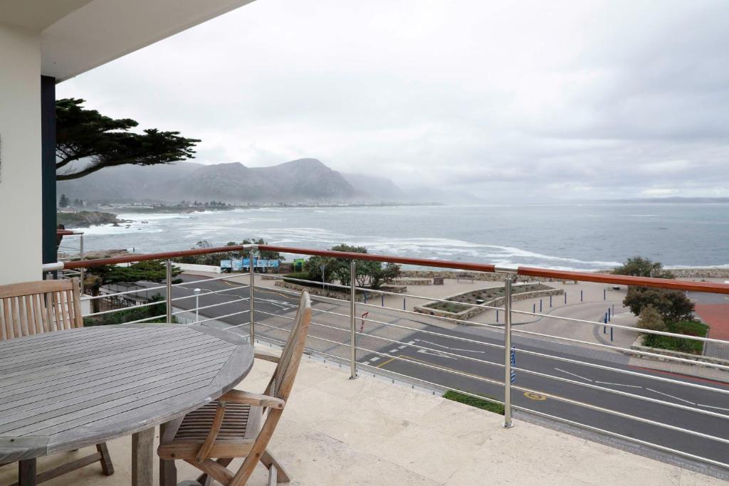 Hermanus Seaview Apartment, Hermanus (updated prices 2026)