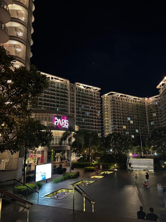 AZURE URBAN RESORT RESIDENCE R&C - Parañaque, Manila (updated prices 2025)