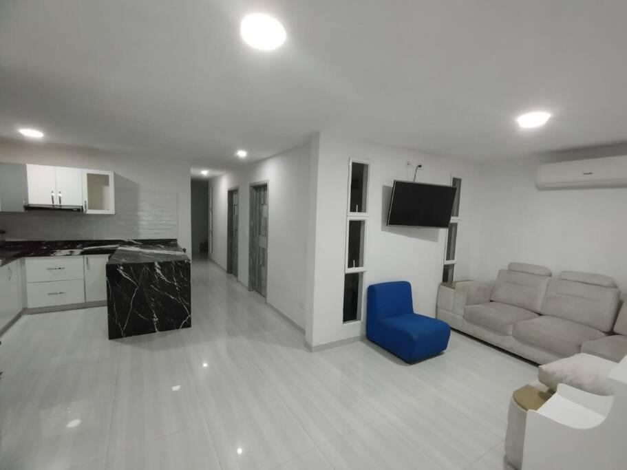 Hermoso Apartamento Full Equipado, Moderno Central - Ginebra