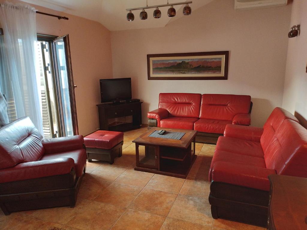 Apartments Anna, Dobrota (updated prices 2026)