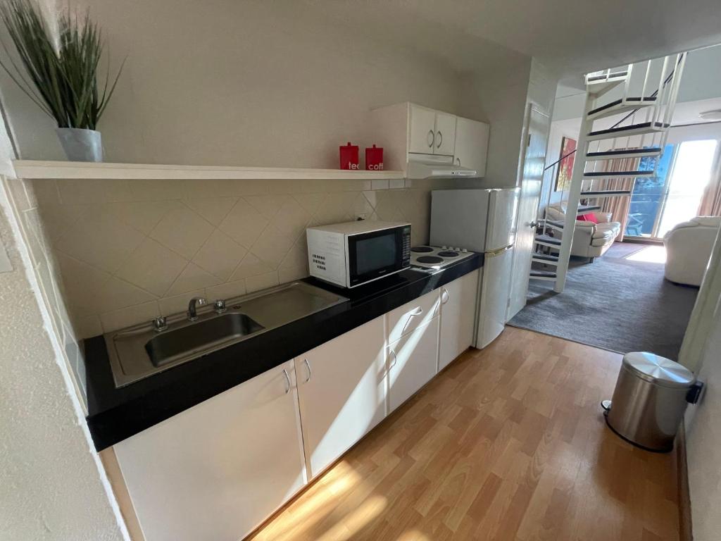 Atrium Hotel Mandurah, Mandurah (updated prices 2025)