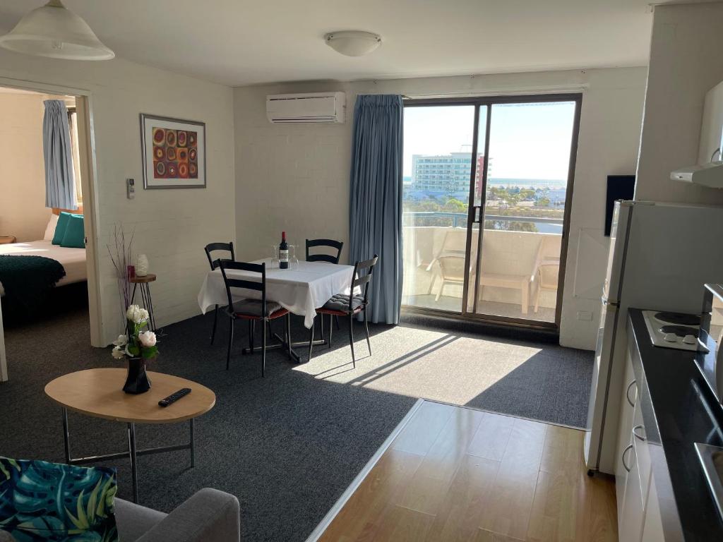 Atrium Hotel Mandurah, Mandurah (updated prices 2025)