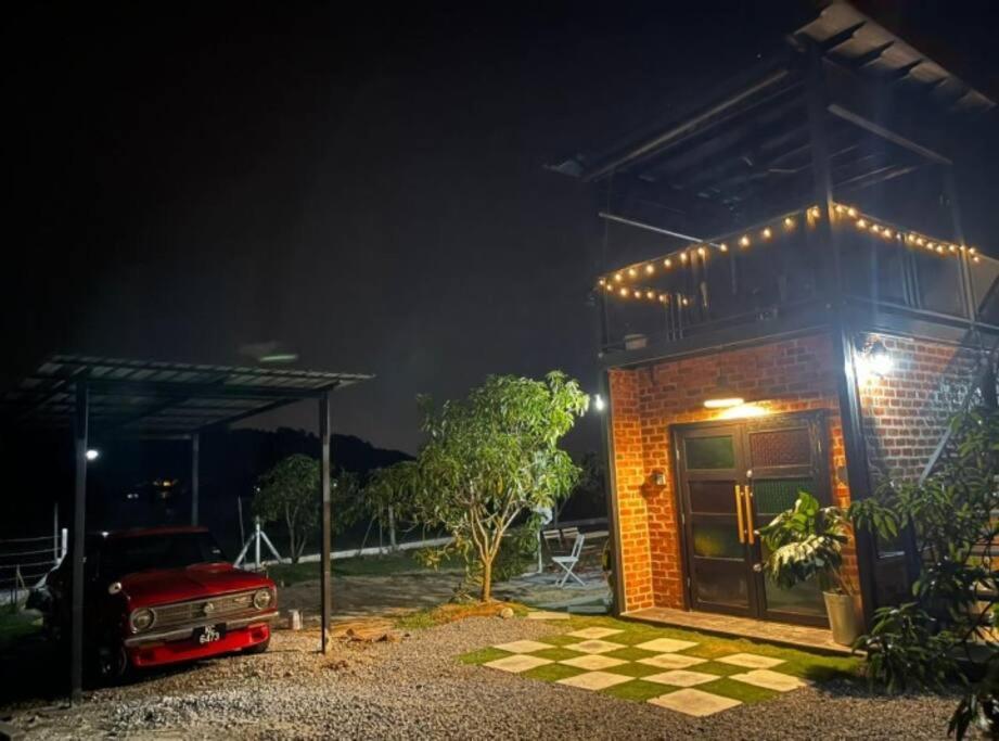 HOMESTAY KEBUN MANGGA HARUMANIS WAN PA (SAADIAH) - Kangar HOMESTAY KEBUN MANGGA HARUMANIS WAN PA (SAADIAH) - Kangar