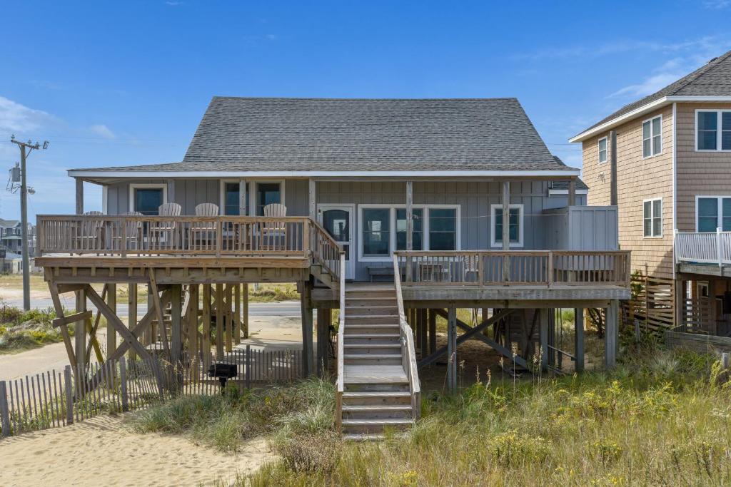 KD2043- The Gray House, Kill Devil Hills (updated prices 2025)