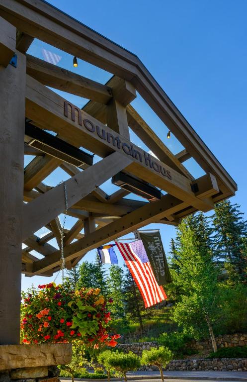 Vail's Mountain Haus at the Covered Bridge, Vail (updated prices 2026)