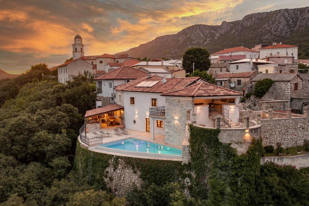 Villa Eva’s Castle, Bribir – Updated 2023 Prices