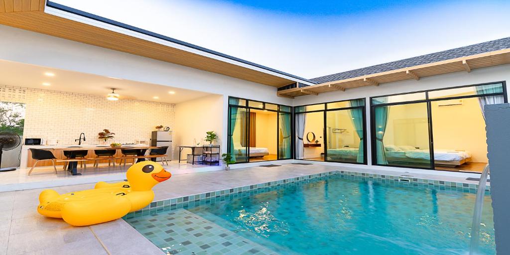 บ้านพักพูลวิลล่านครนายก Villa Paramount, Ban Nong Toei, Thailand - Booking.com