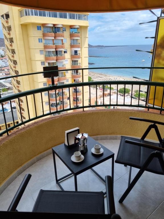 Torres del Sol 12th floor Teide and Atlantic view - Las Americas, Playa ...