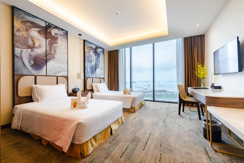 Muong Thanh Luxury Ha Long Centre Hotel, Ha Long (updated prices 2024)