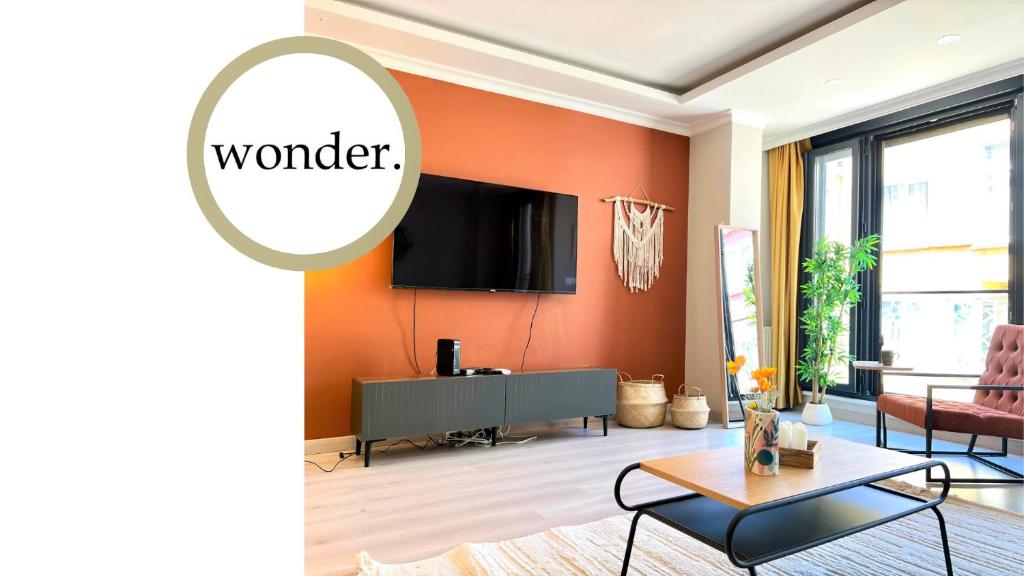 WONDER HOMES - Ultra Modern & Luxury Flat, 2BR, 3ACs, Taksim, Estambul ...