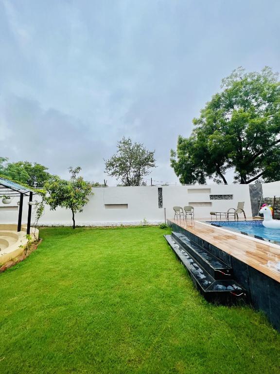 15 Resorts in Manesar