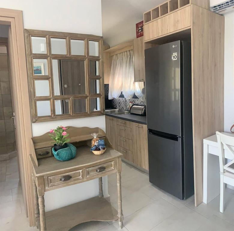 Melivia Luxury Suite, Nikiana – Updated 2024 Prices