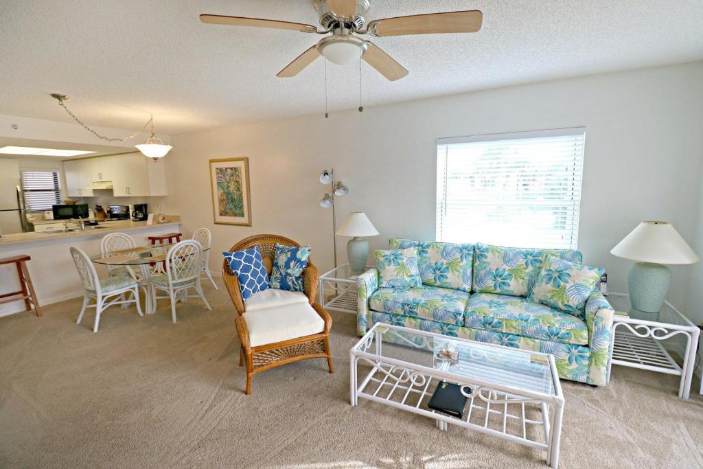 Ocean Village Club F22, St. Augustine (updated prices 2026)